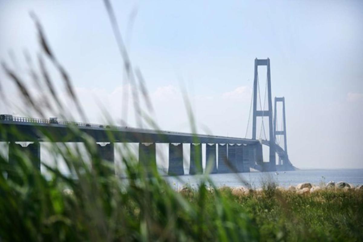 Travl sommer i vente på Storebæltsbroen